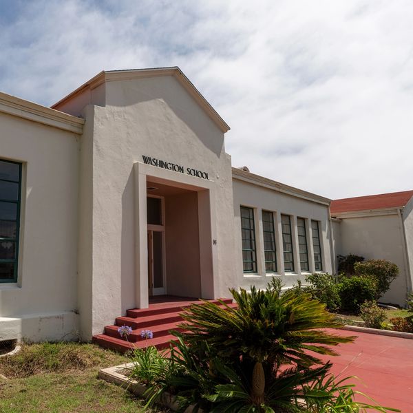 washington comprehensive school