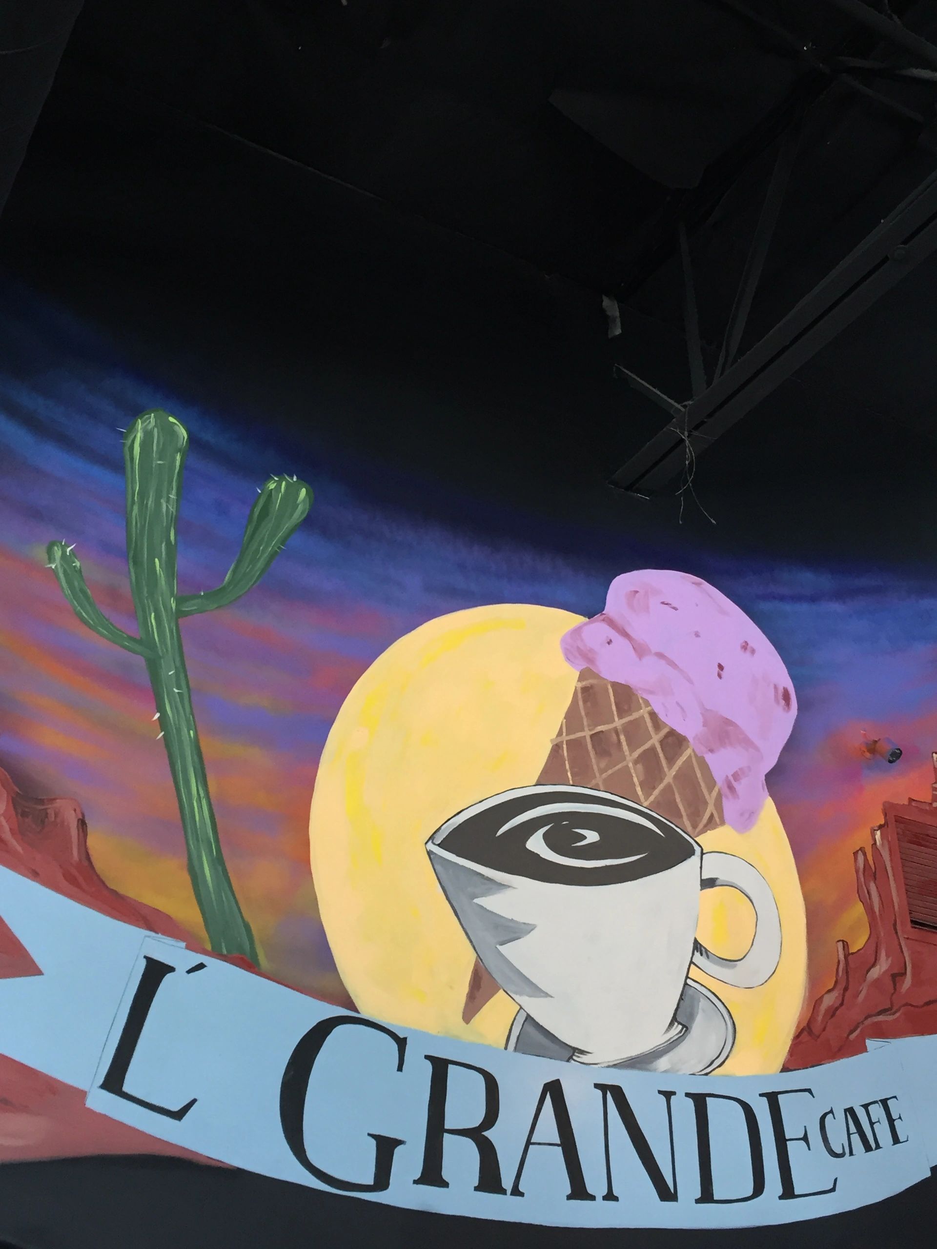 L'Grande Cafe