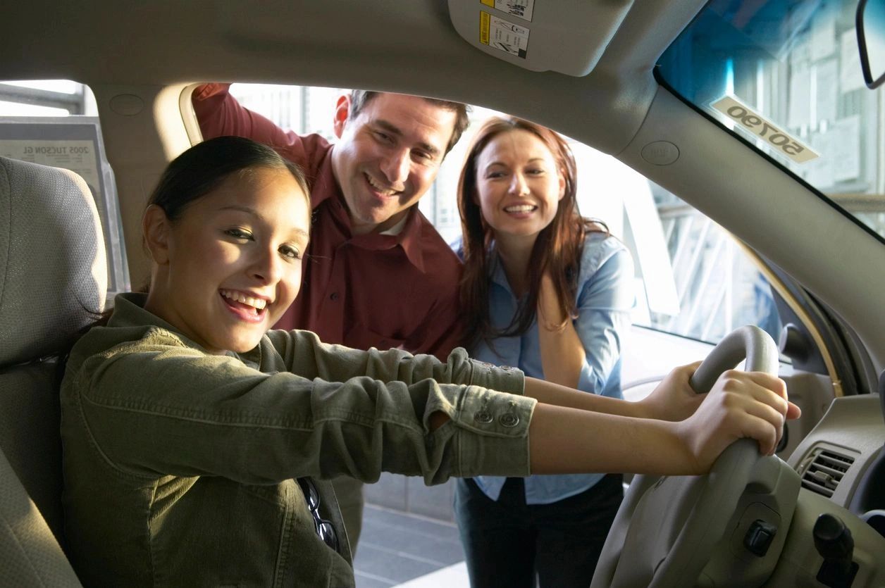 Professional Driving Lessons – Take ME Driving