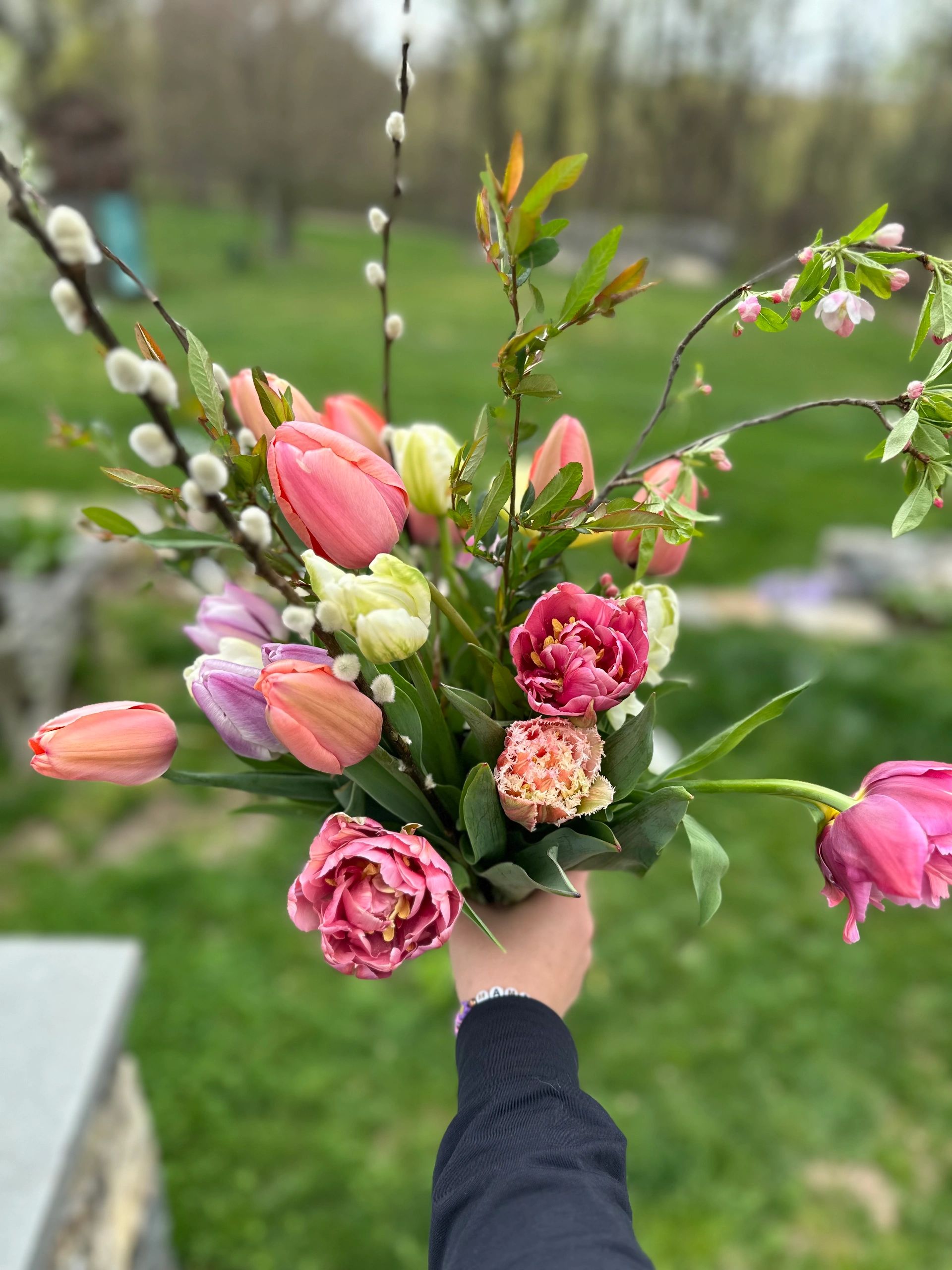 On Site Bouquet Pick Up | Blue Door Flower Farm