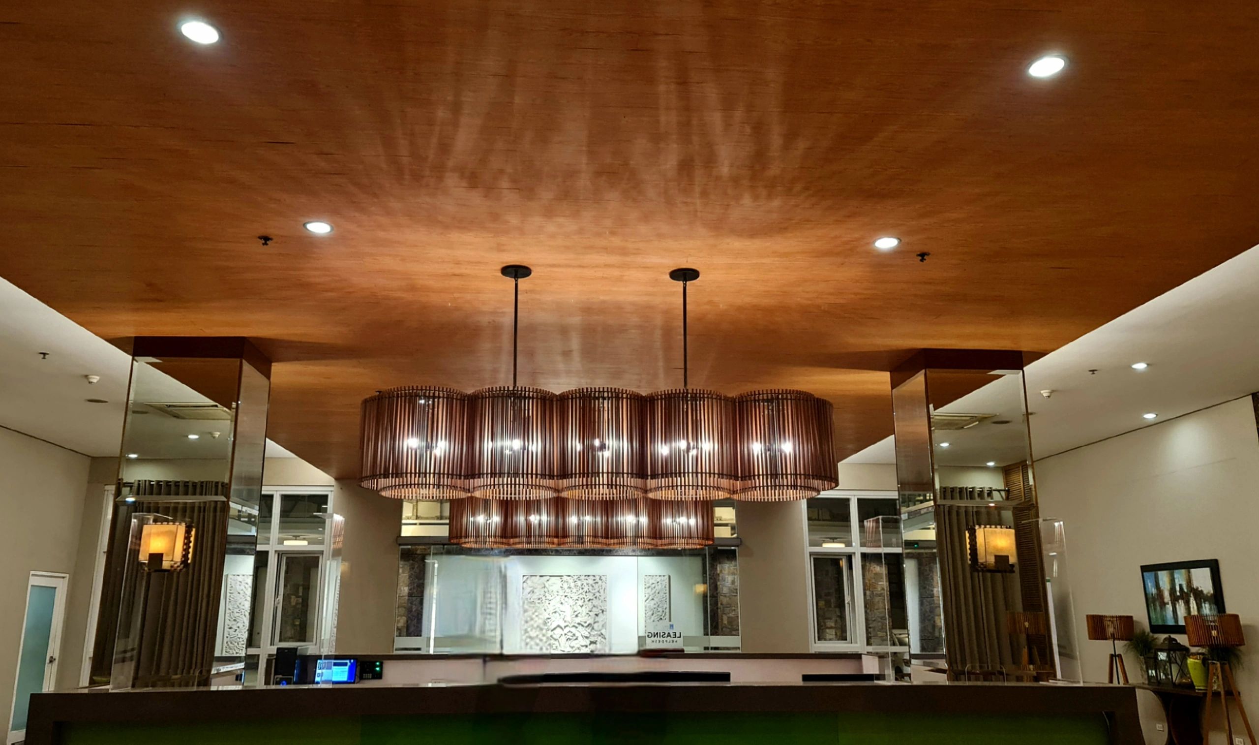 Industrial Louver Fixture