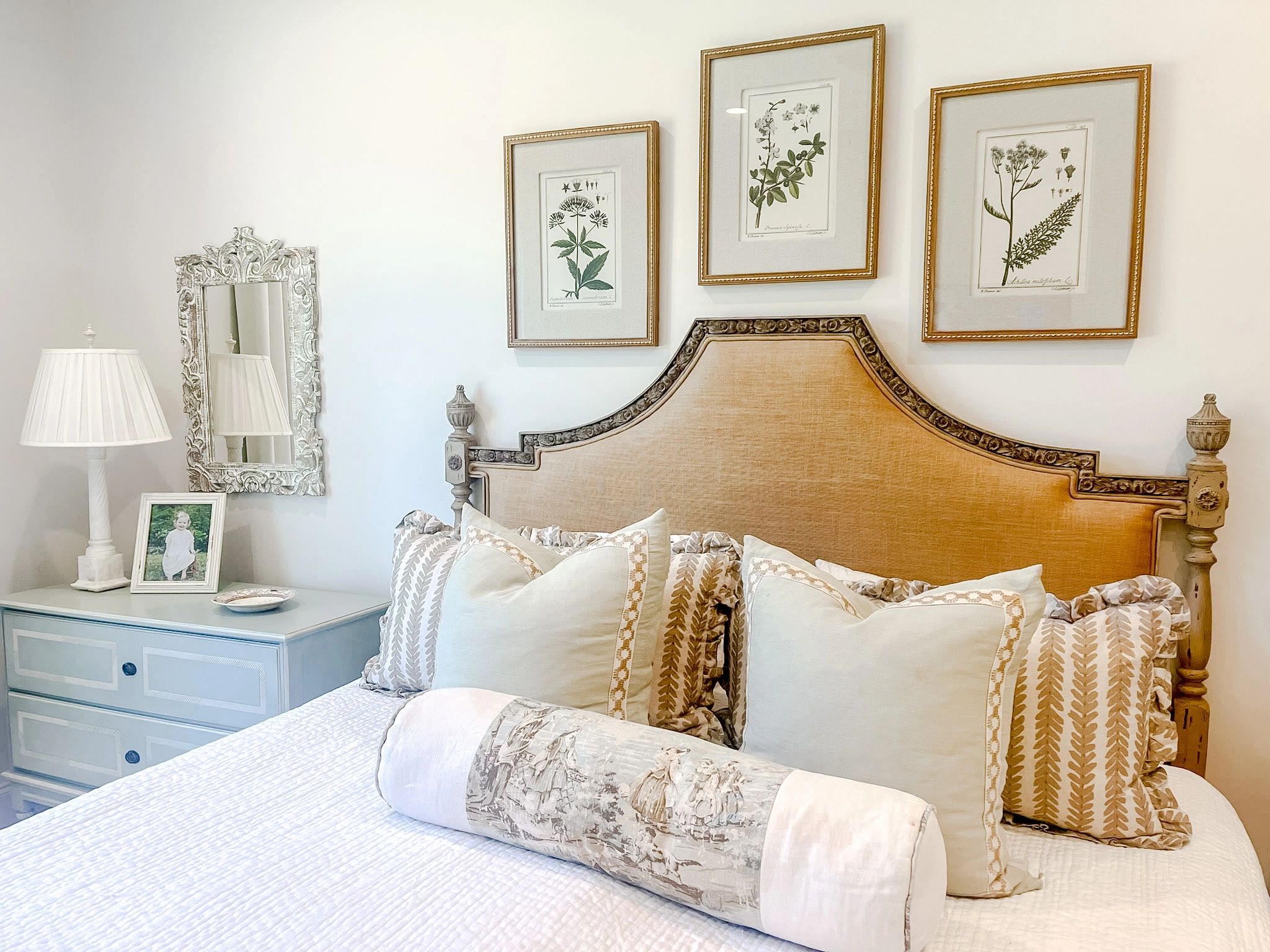 Move Right In Designs