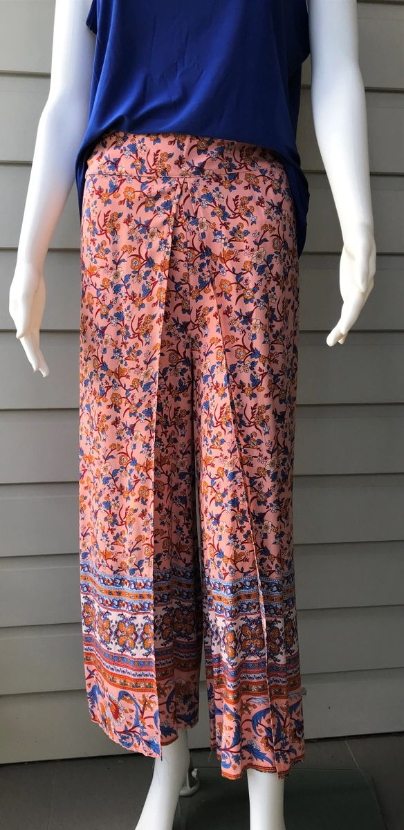 Double layer pants in Pink floral