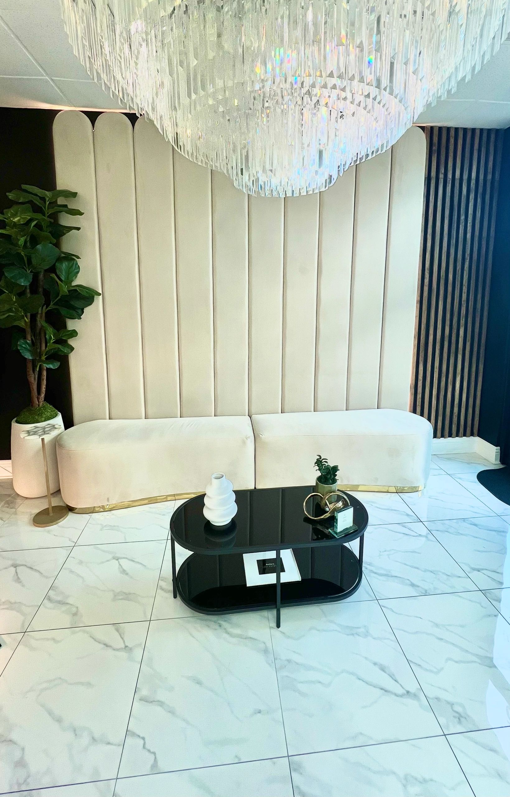 Diamond Lash Beauty Lounge - Lash Extensions, Microblading