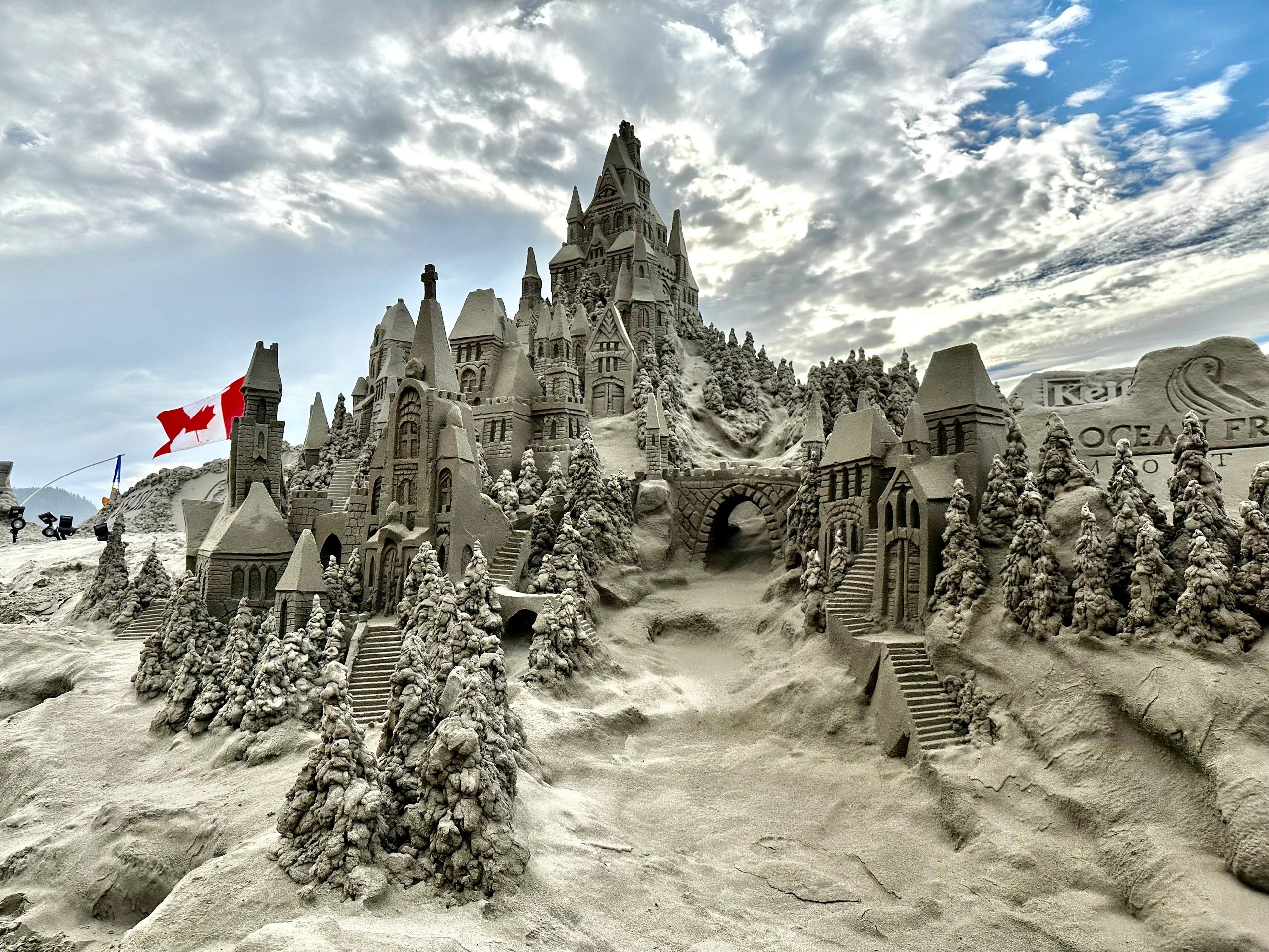 Resort Entertainment - Sandcastles In Paradise