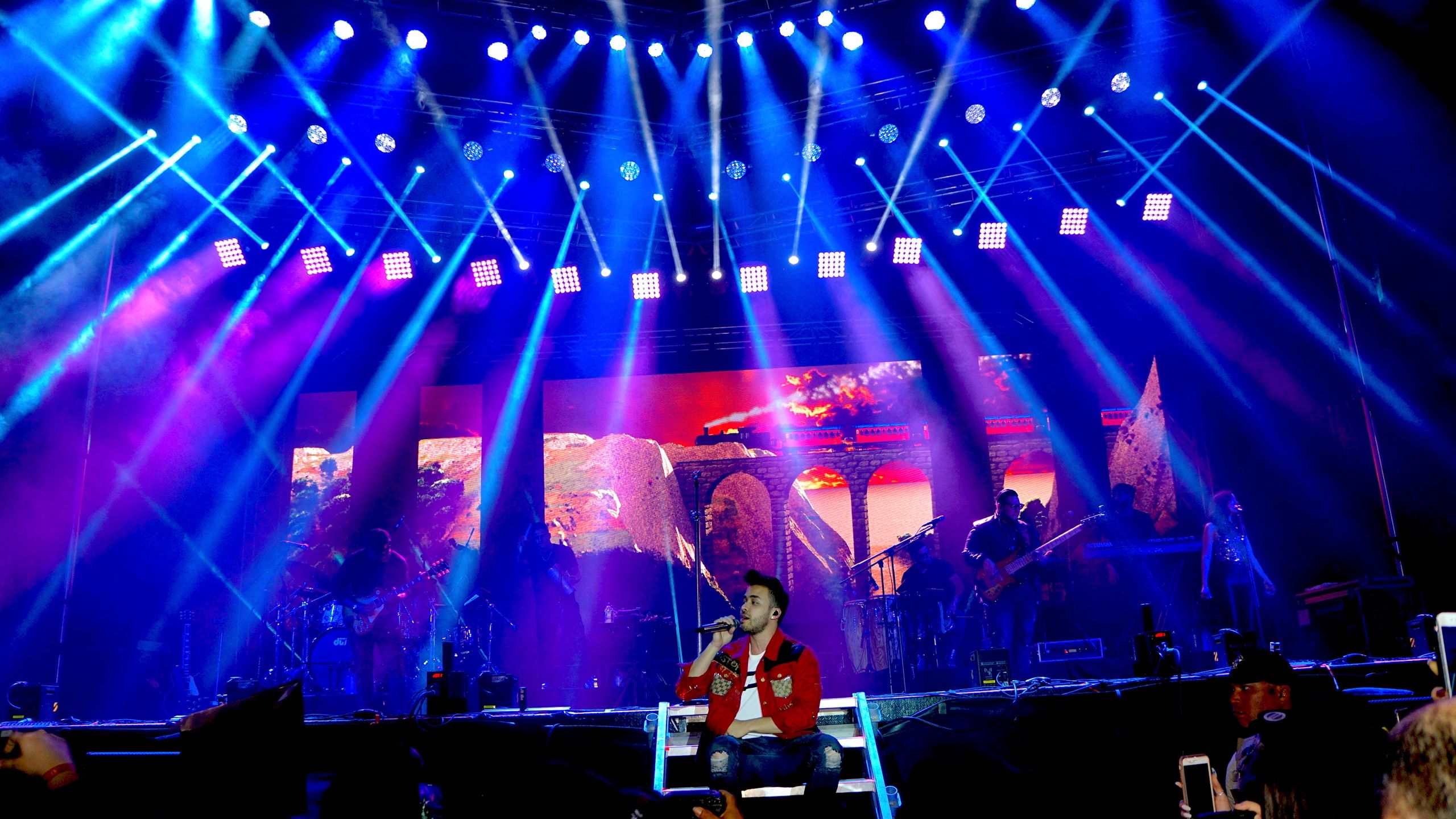 Audio Lighting Stage AV Rental - BACKSTAGE PRODUCTIONS LLC