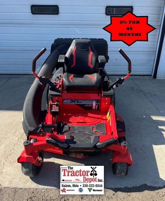 NEW GRAVELY ZT XL 42 W/BAGGER