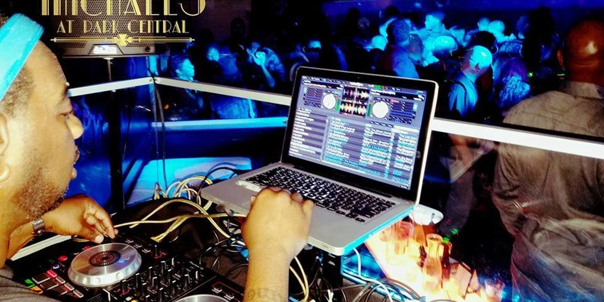 BIO & PRESS | LEGENDARY DJ RON G