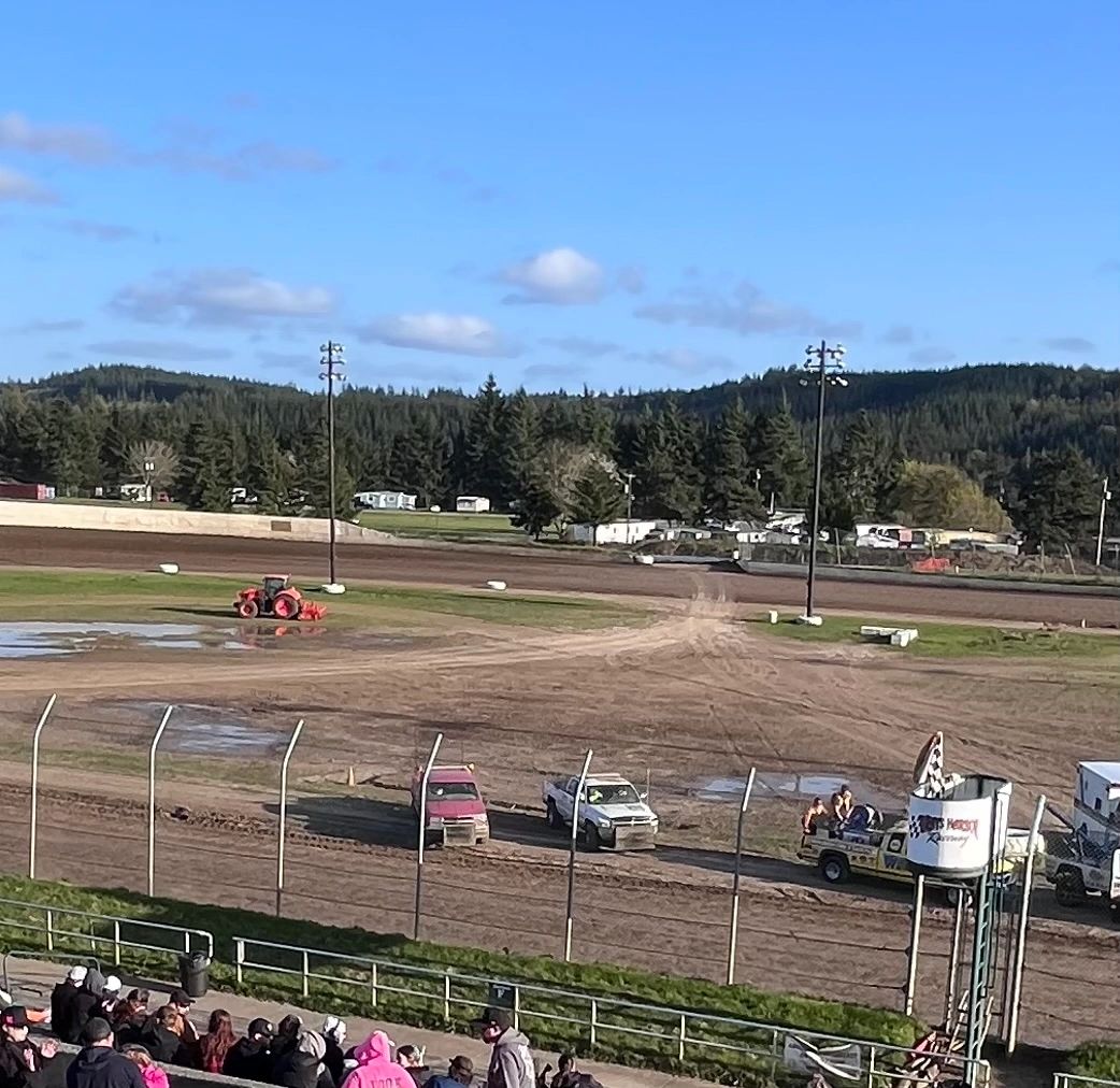 Teenage Sensation Levi Hillier Dominate Opening Night at GHR