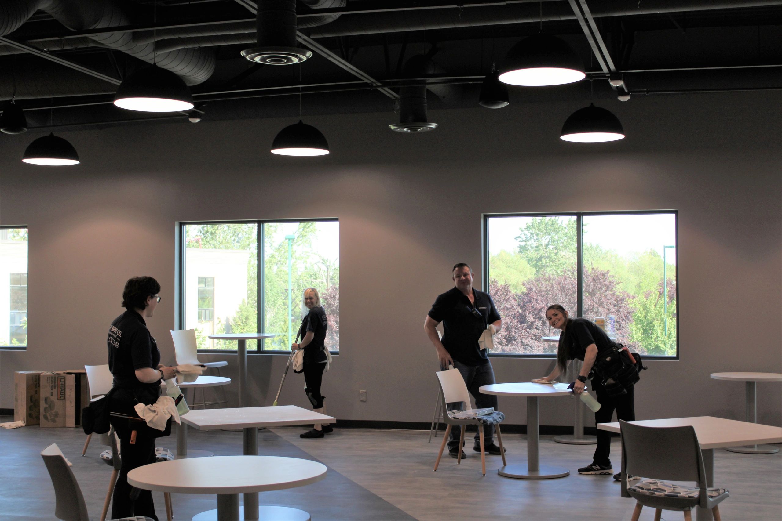 Clean Right Co. - Cleaning Services