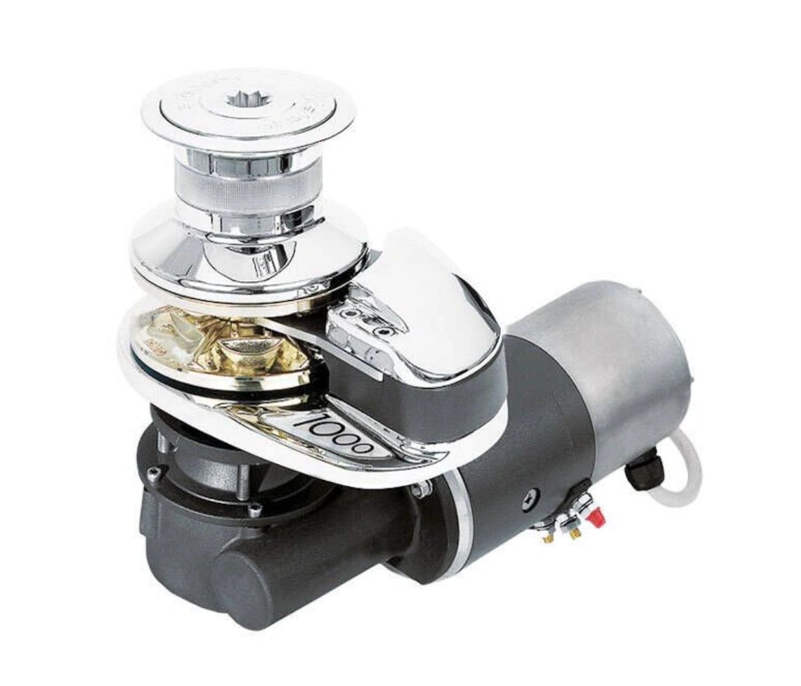 Project 1000 windlass with capstain