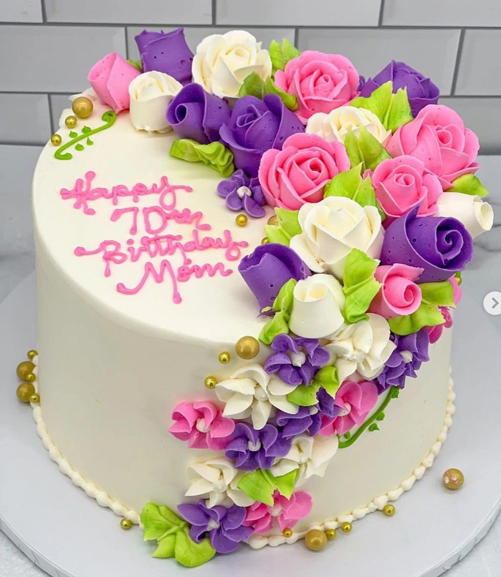 Alfonso's Pastry Shoppe Buttercream Cascading Flowers