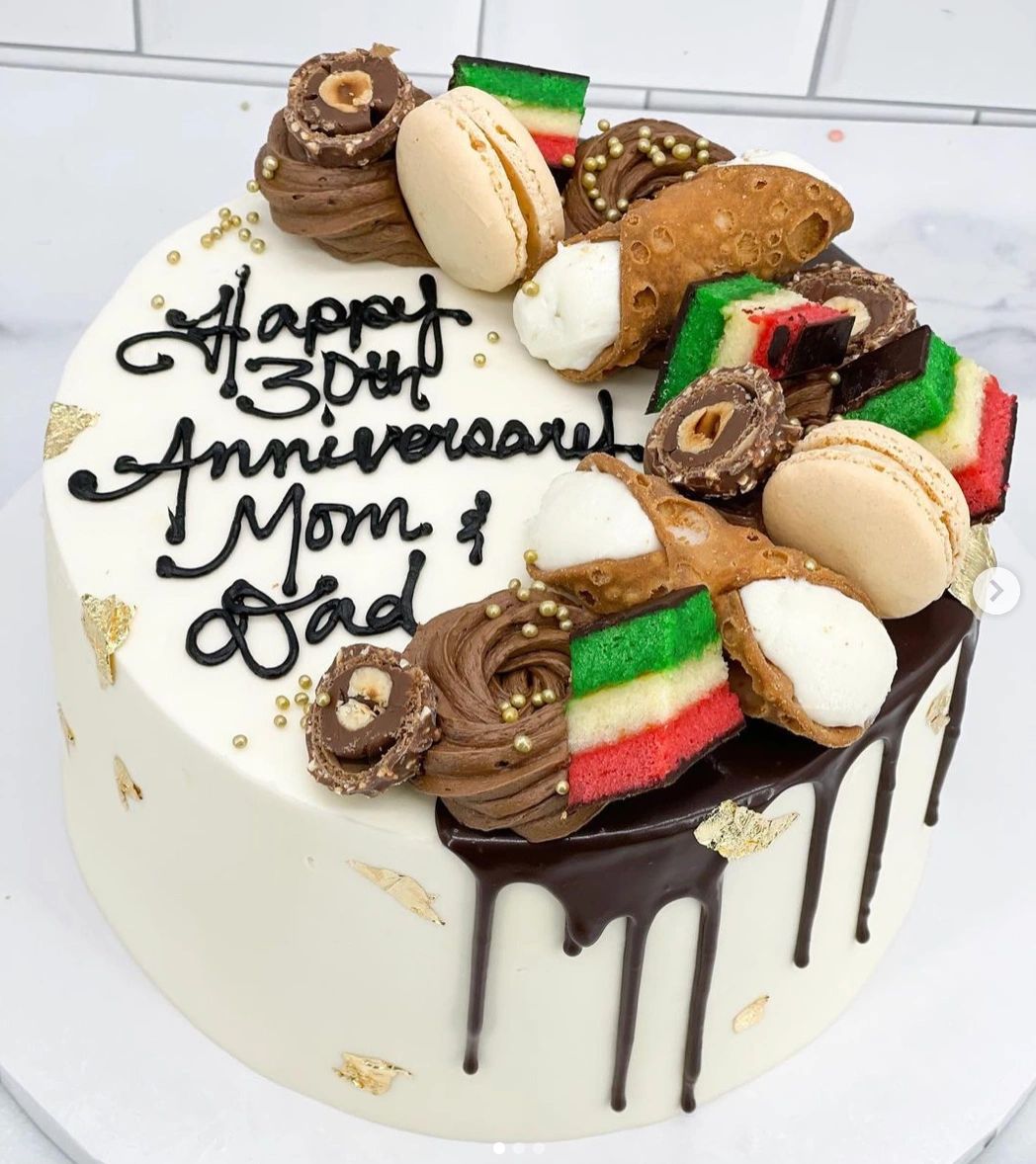 Alfonso's Pastry Shoppe Specialty Drip Cake