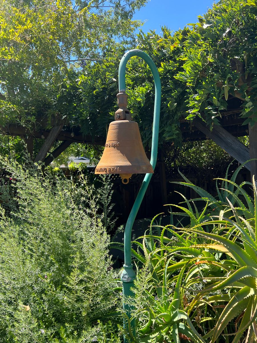 11" Patio Size Cast Iron El Camino Real Bell 11" Diameter INCLUDES ...