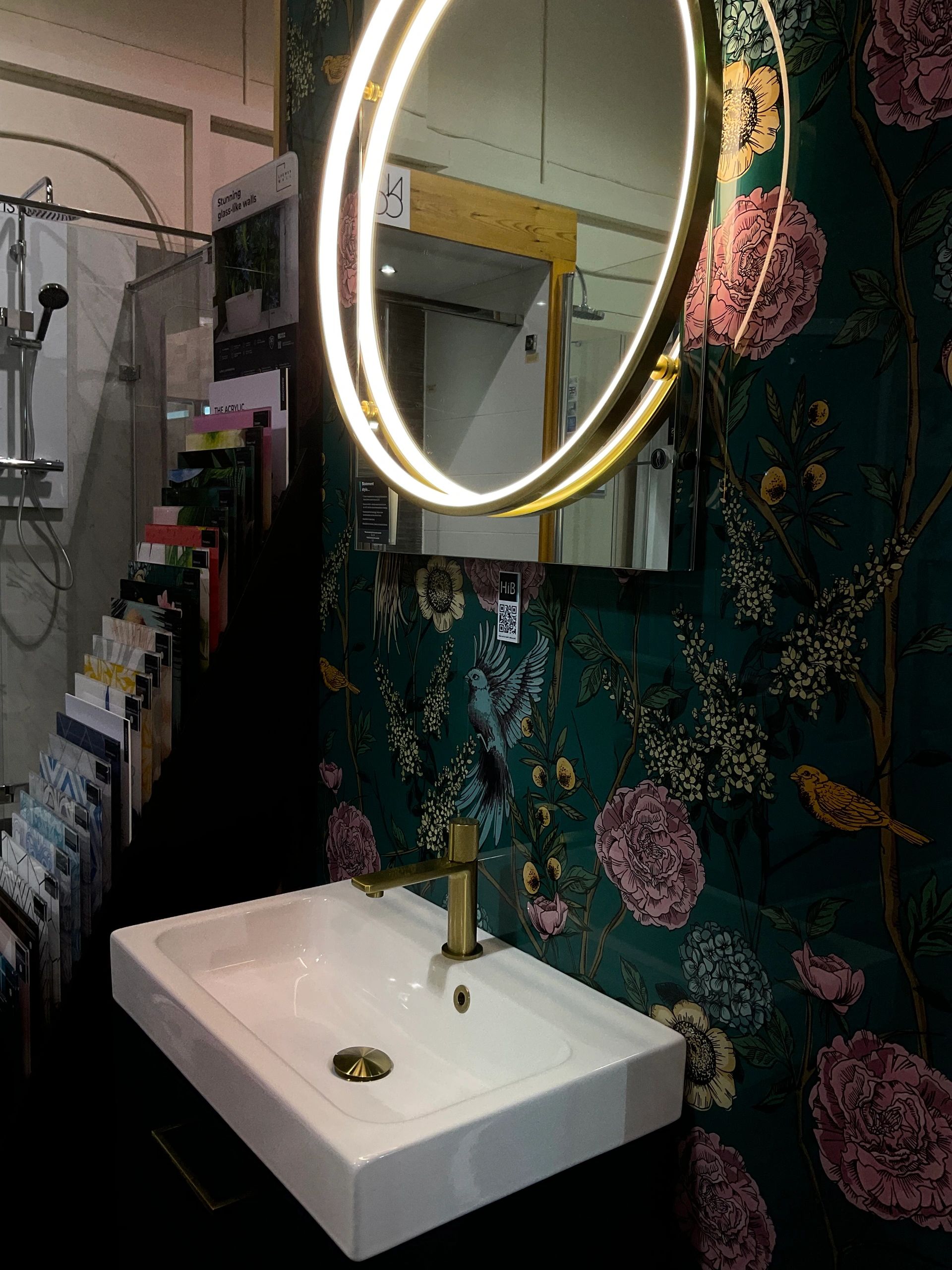 New HIB And Shower Wall Display