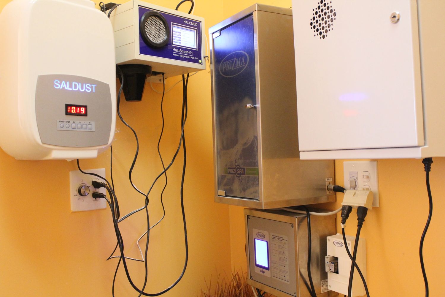 Halogenerators for Halotherapy - Saltroom Builders