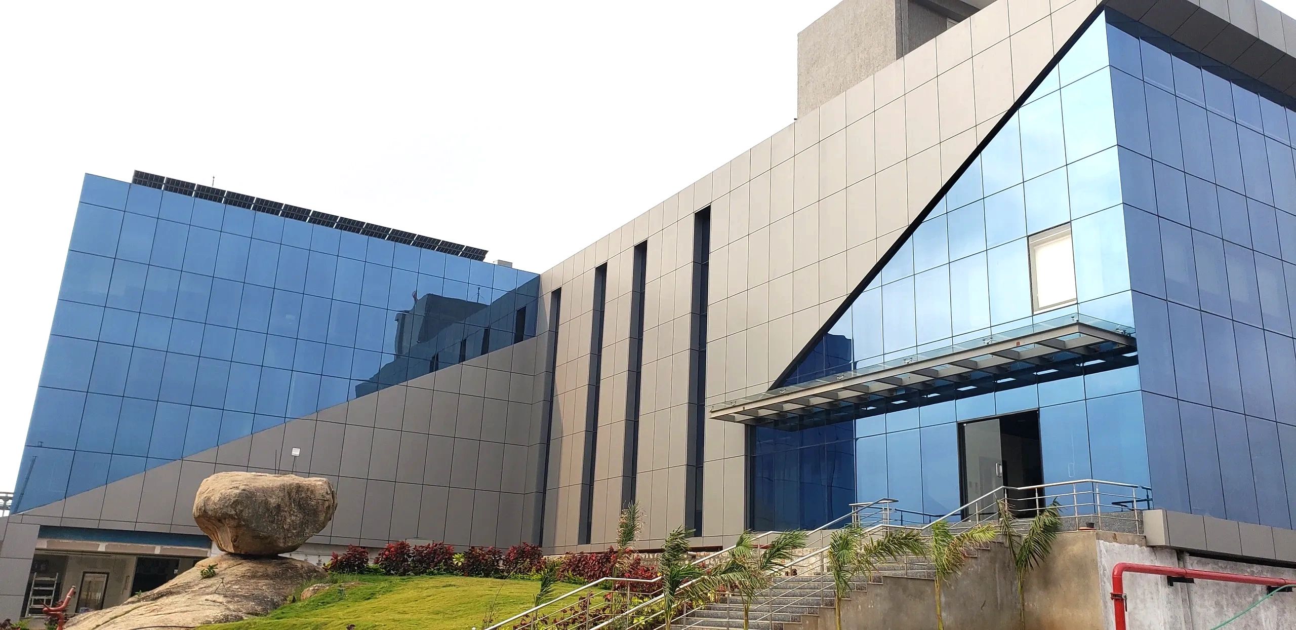 ITAAN PHARMA - Pharmaceutical Company, Pharmaceutical, Contact