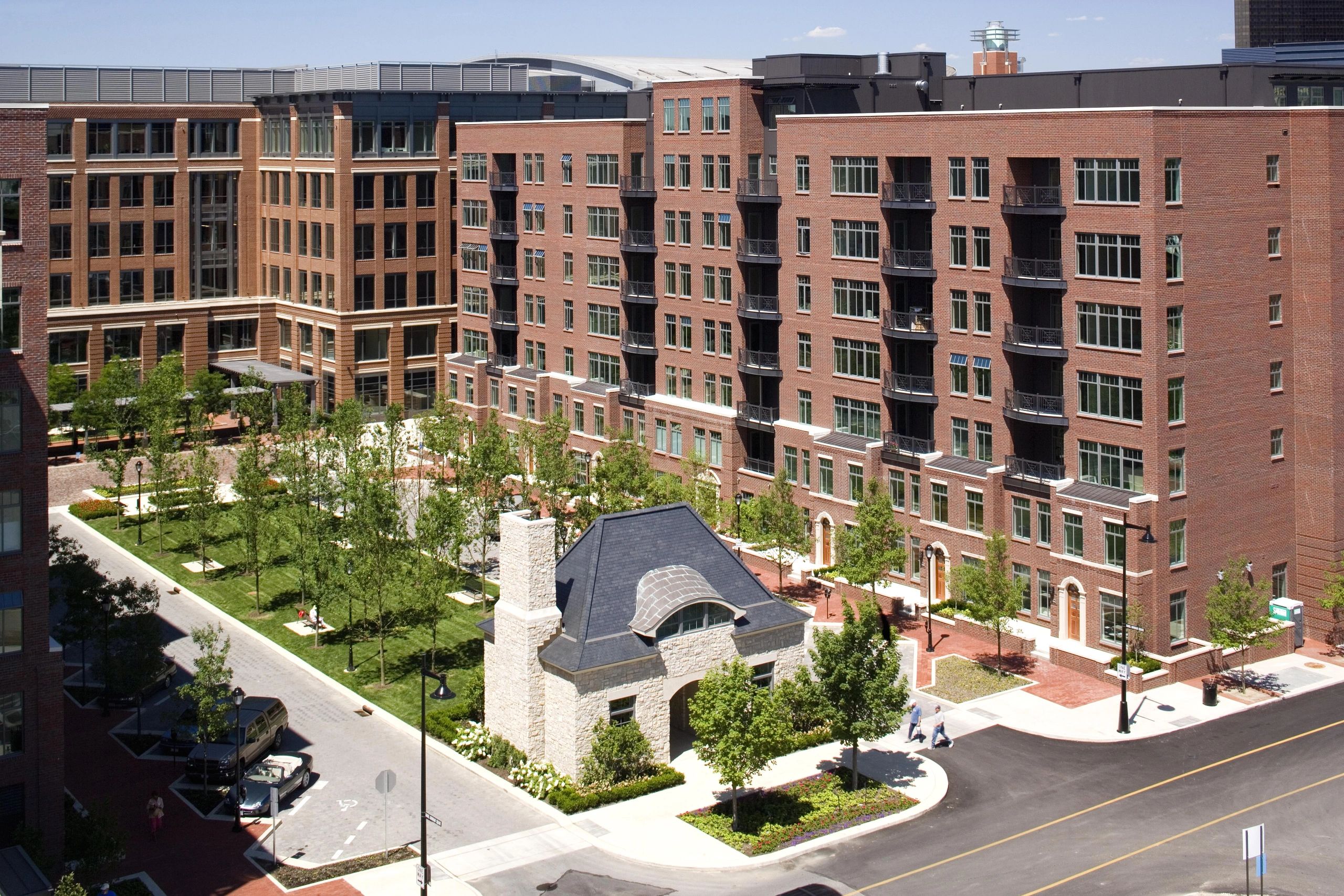 Gallery | Burnham Square