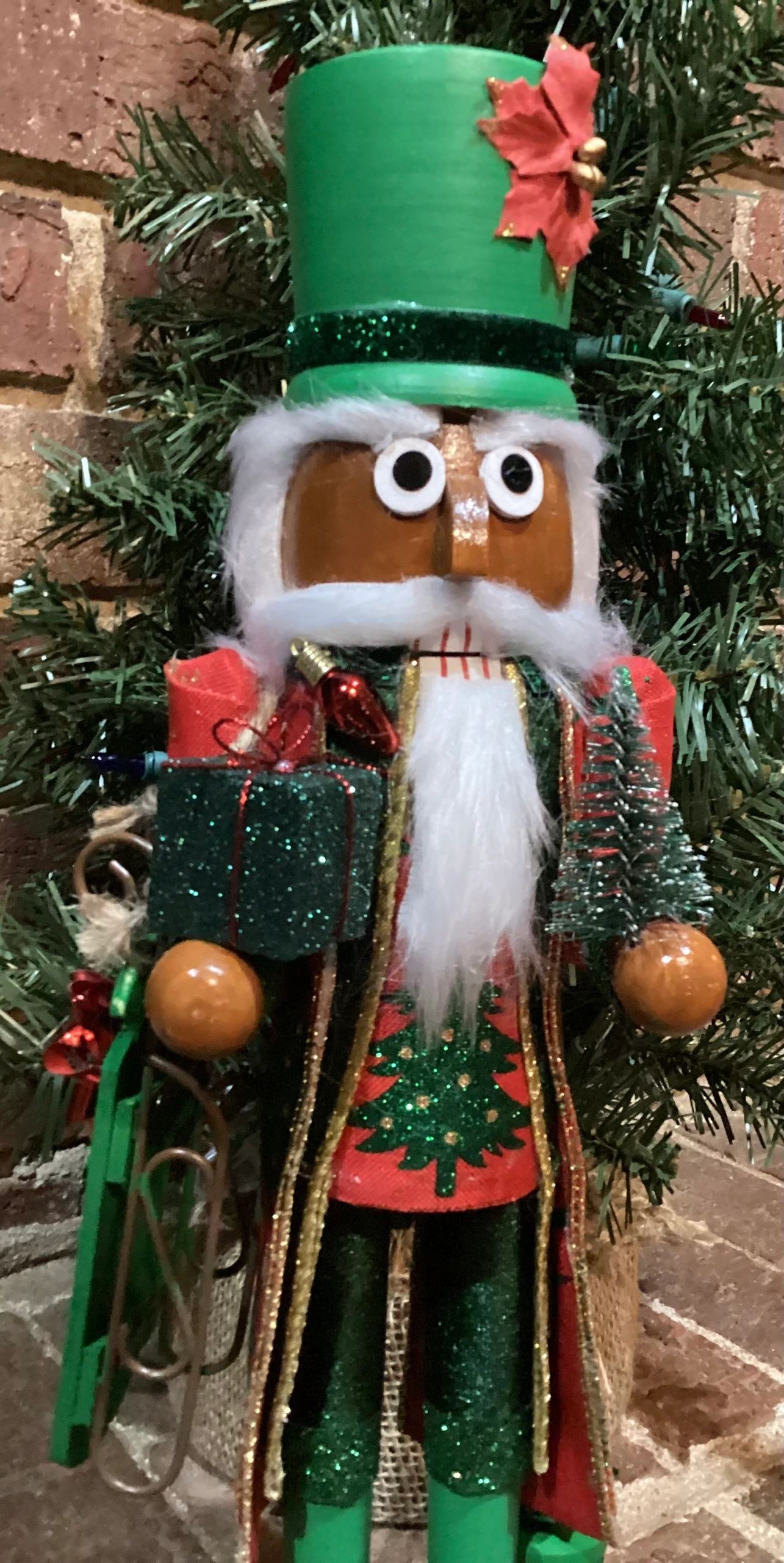 Mashiyach Nutcrackers - Custom Made, Holidays, Handcrafted