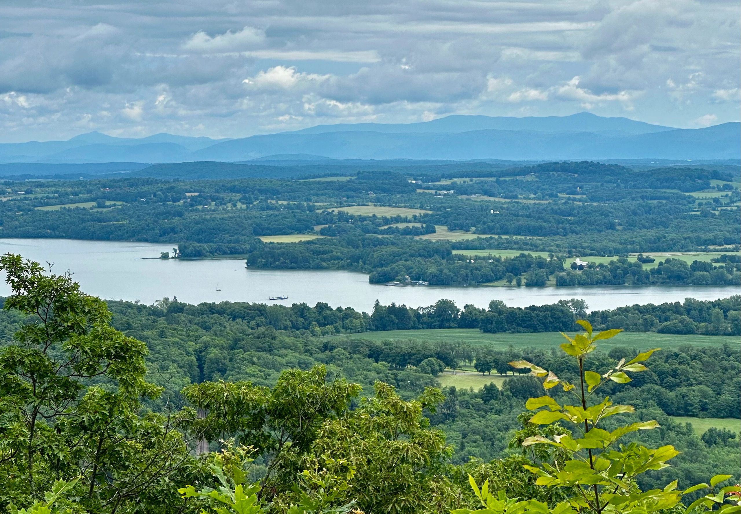 Reliable Car Ferry Service - Fort Ti Ferry