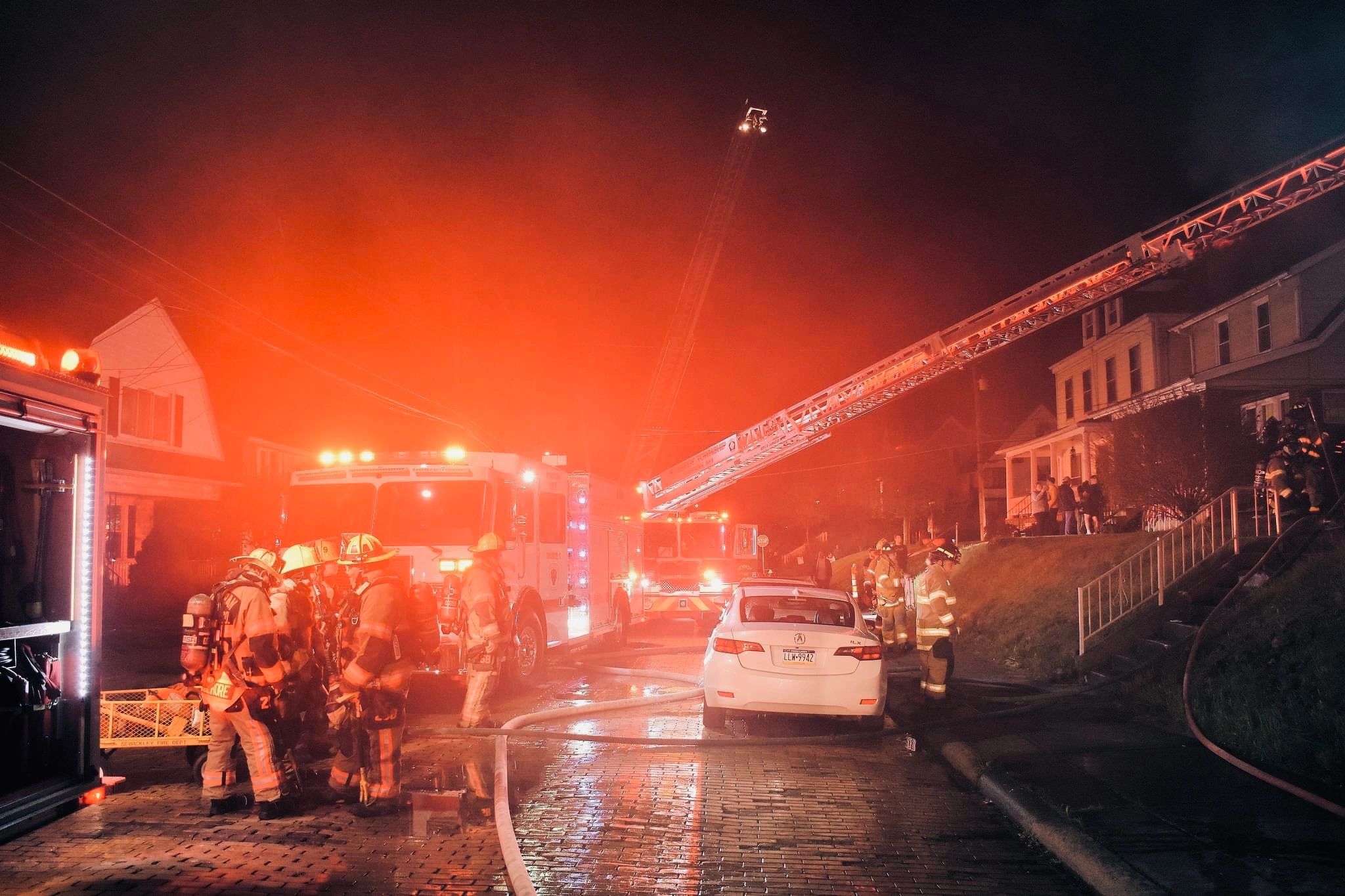 Moon Assists with Coraopolis House Fire