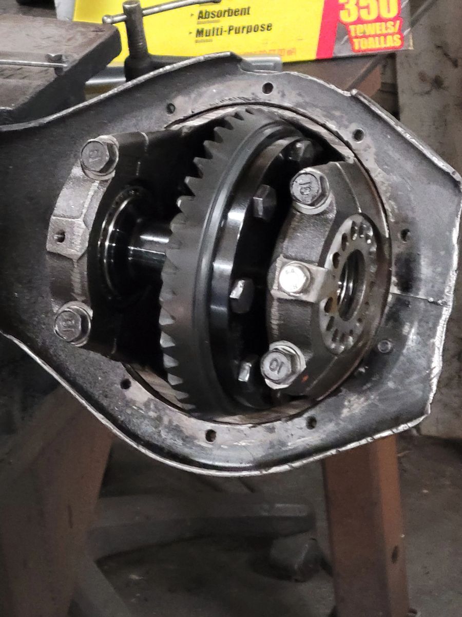 LEGENDS REAR HOUSING / GEARS / AXLES / DRIVESHAFT