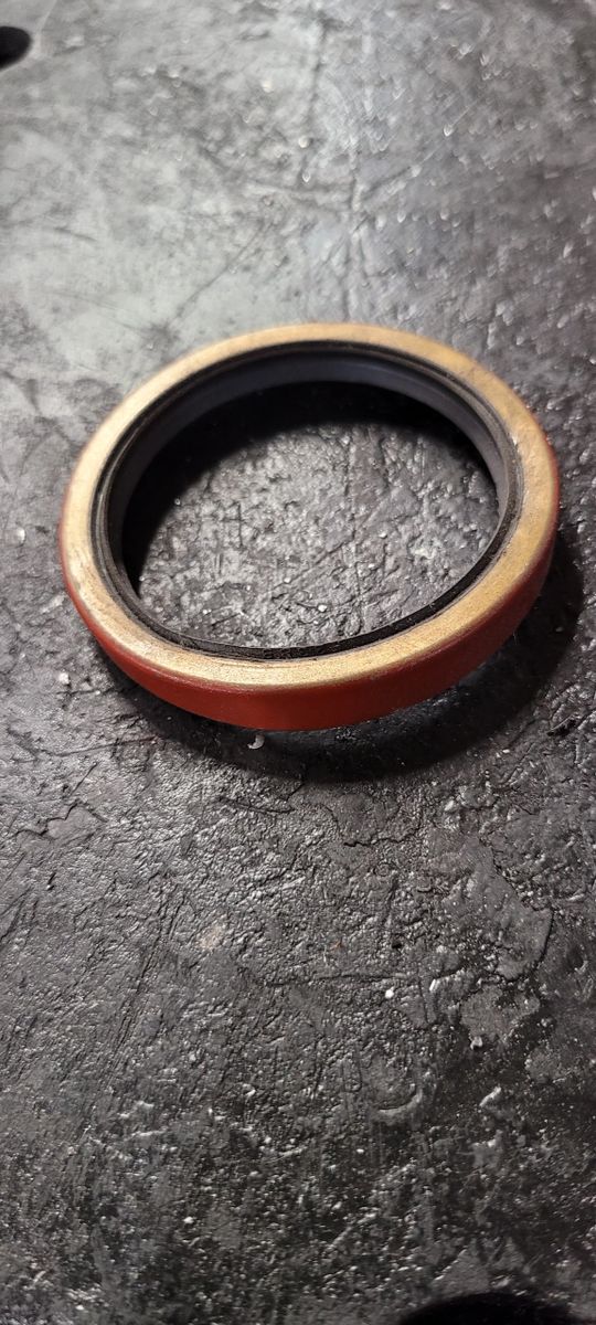 LOW DRAG REAR AXLE SEAL (1)