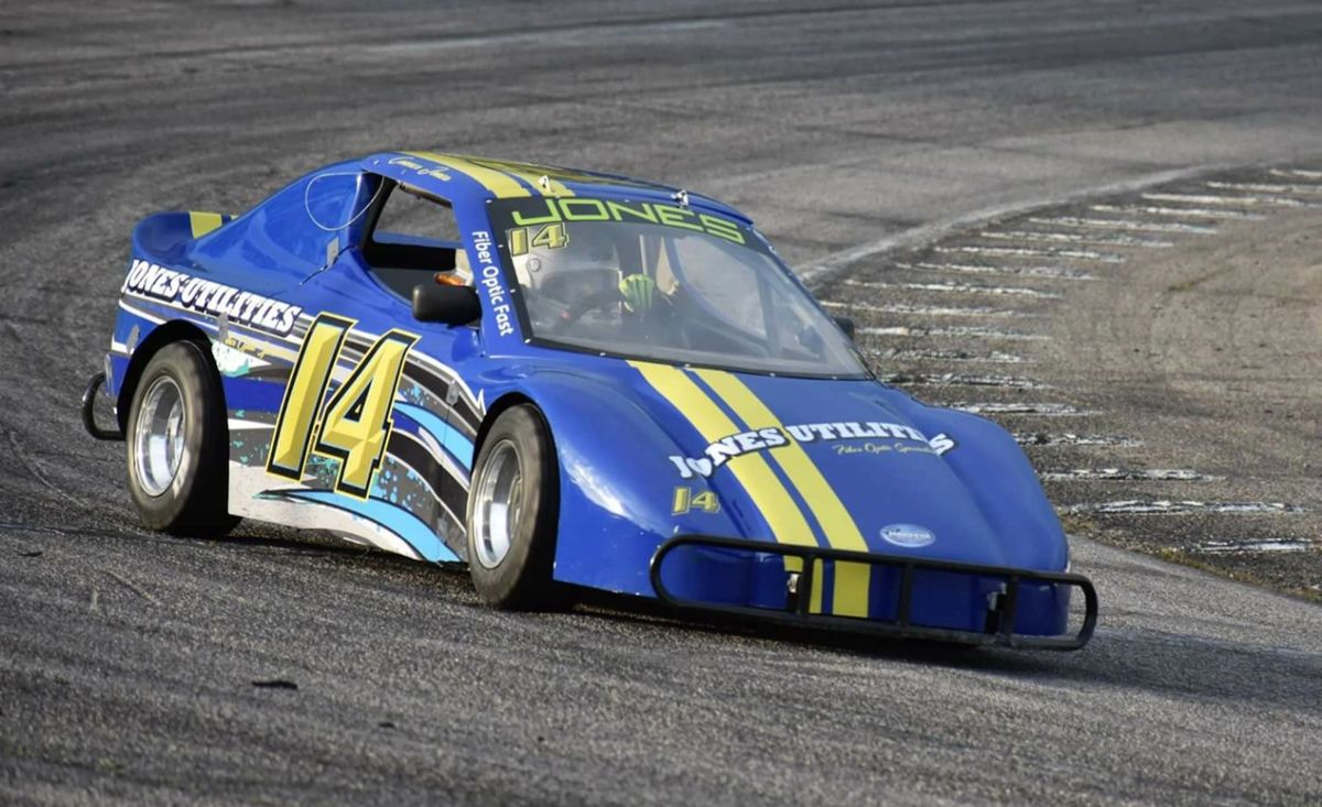 CUSTOM BUILT NEW BANDOLERO RACE CARS