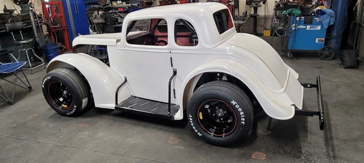 CUSTOM BUILT LEGENDS CARS