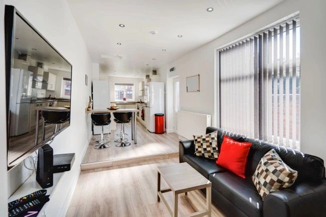 Bearwood Road, Smethwick