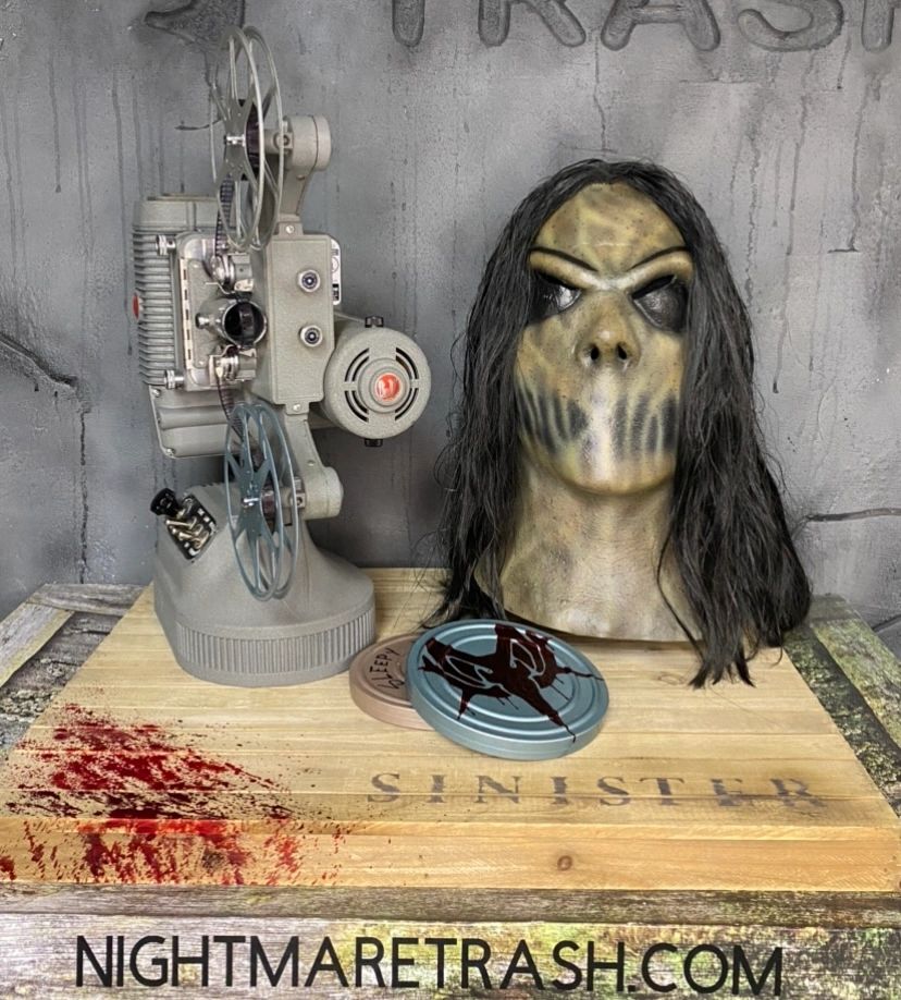 Sinister Projector Display with Mr. Boogie Rehaul Mask (Bughuul)