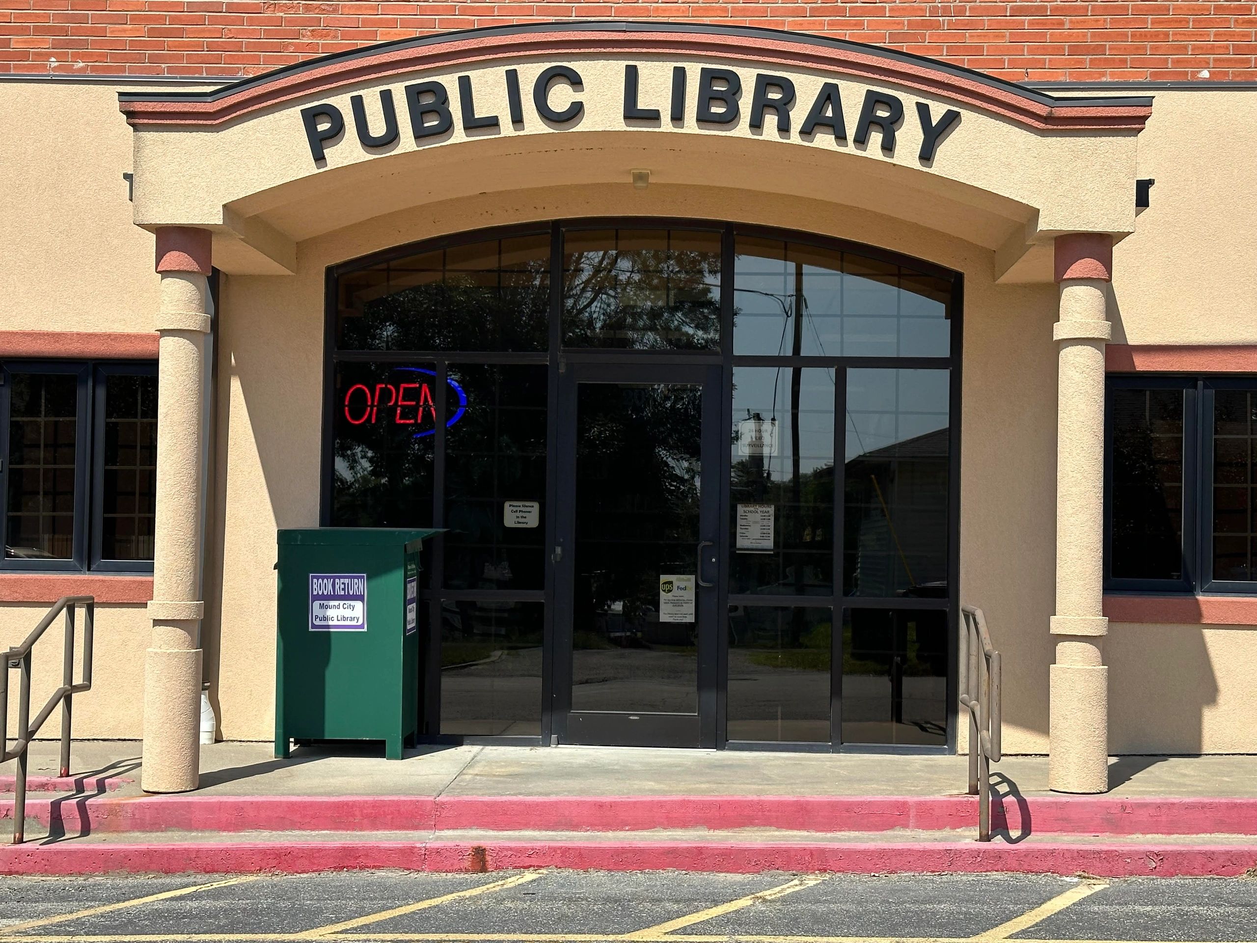 Mound City Public Library