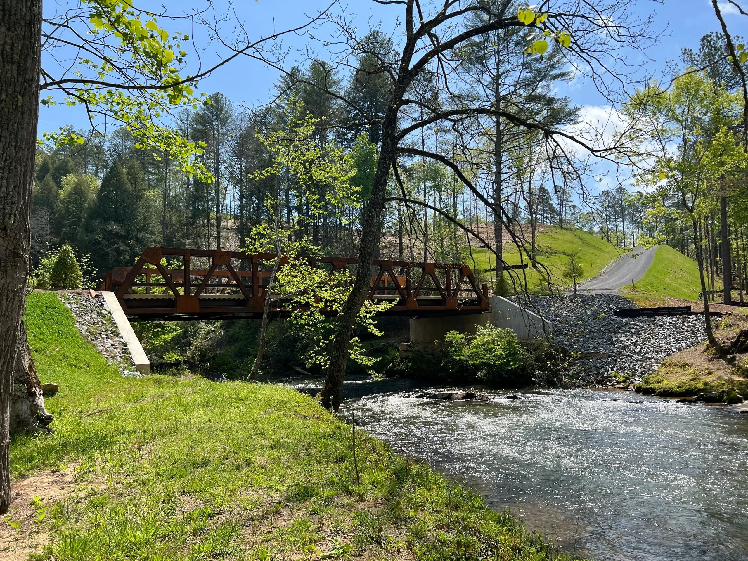 High River Properties - Mountain House, High River