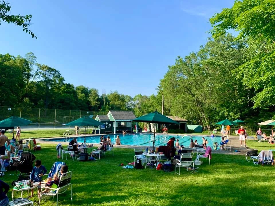 Seven Bridges Field Club