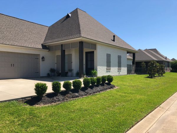 Lawson Landscaping - Landscape Designer - Lake Charles, Louisiana