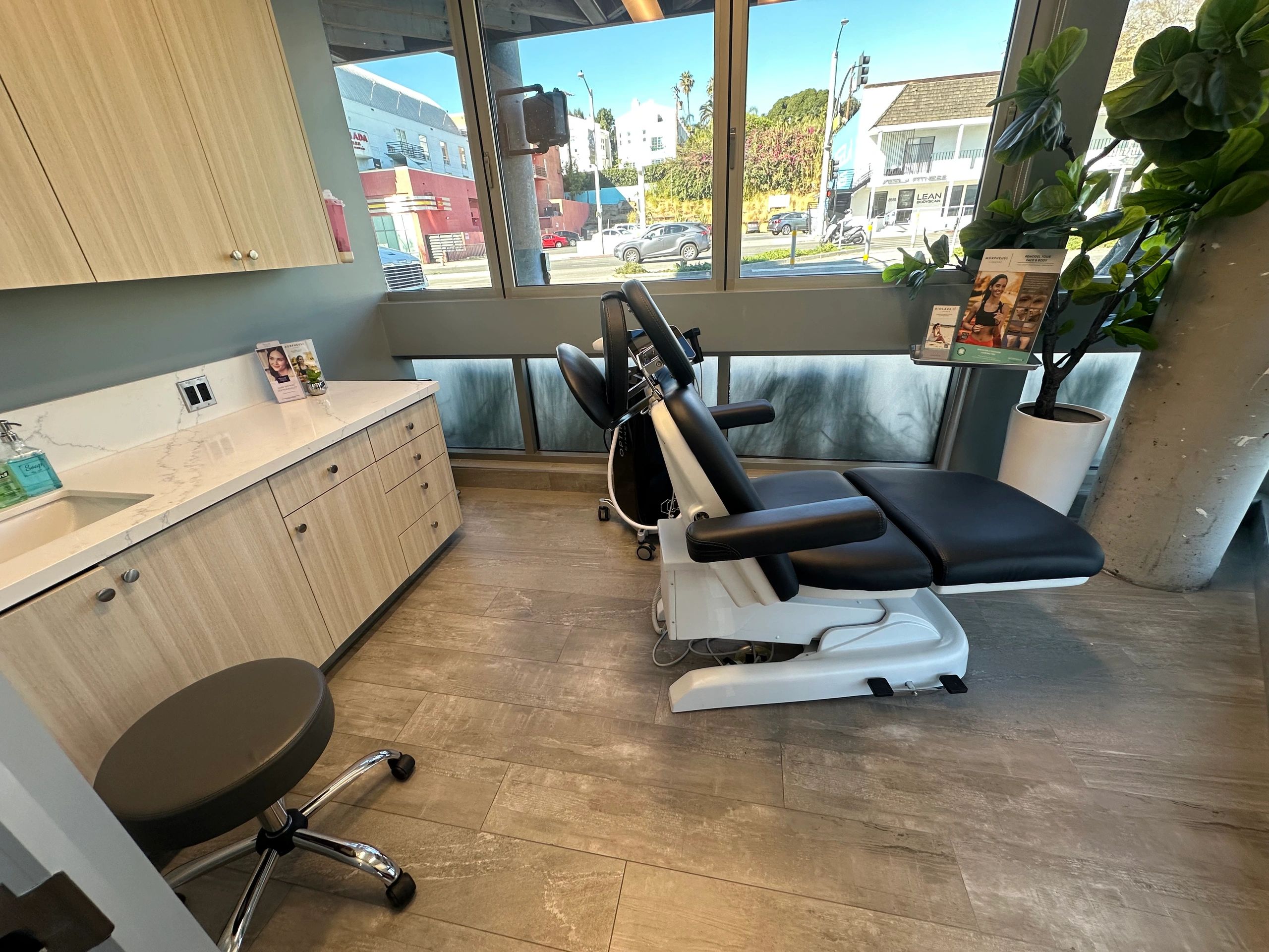 Bespoke Medical Suites - Medical Suite Rental, All Inclusive