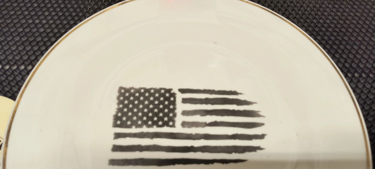 Commemorative plates