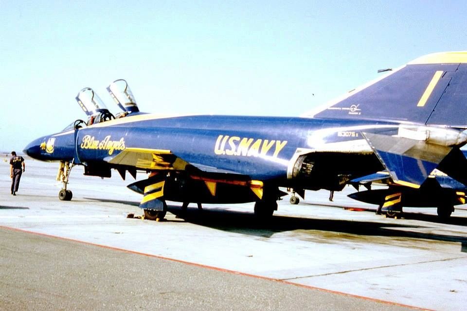 Blue Angels Changing To New F-4J Phantoms (1969)