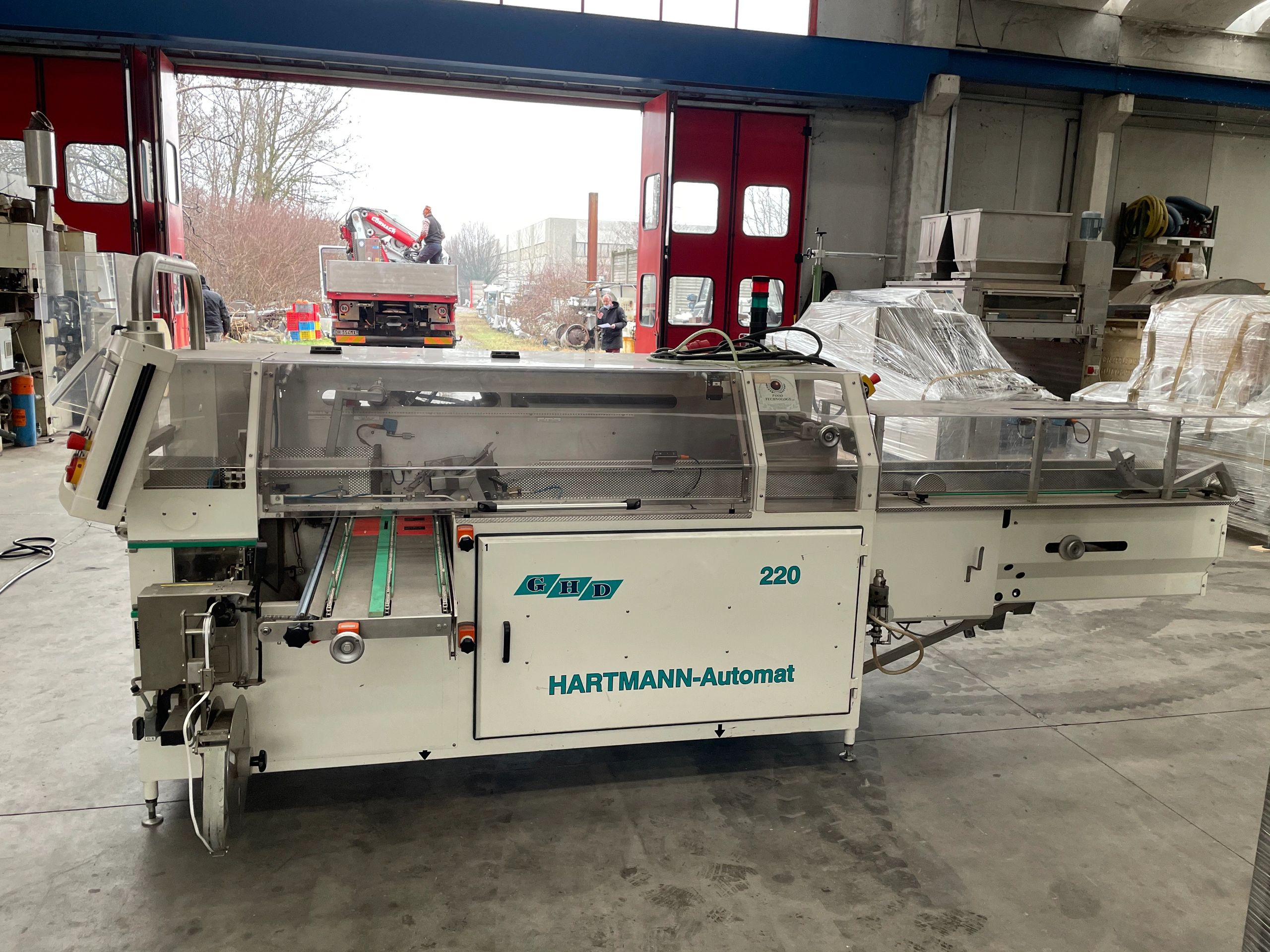 Preformed bag packaging