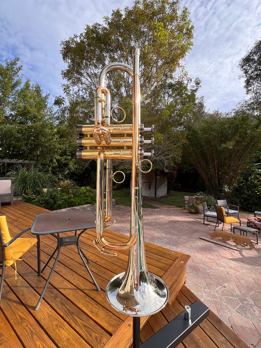 Geneva Cardinal Trumpet Lacquer finish