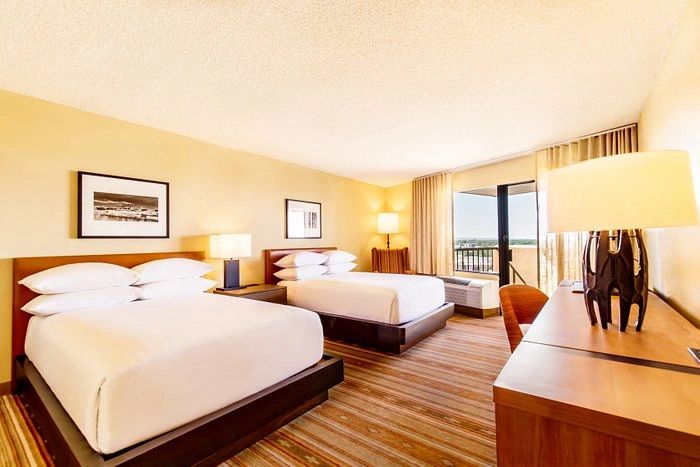 What to Ask For When Booking Hotel Blocks