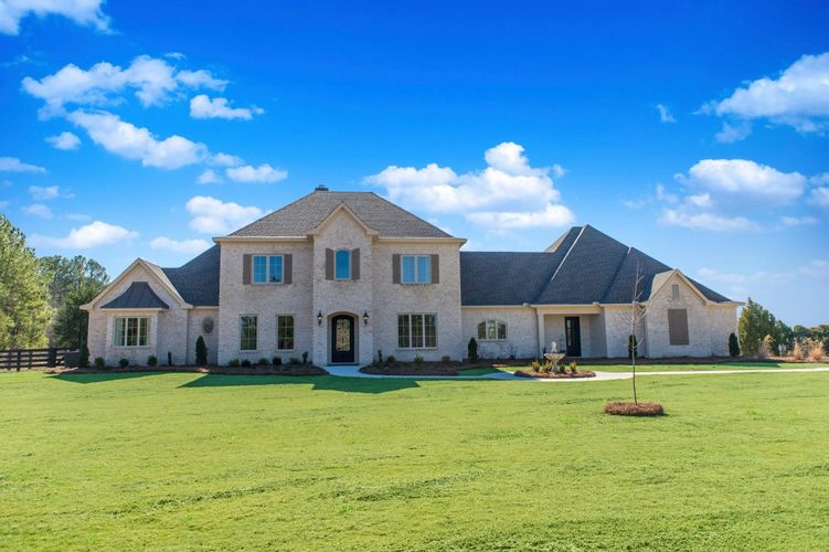 JF Thomas and Sons - Custom Home, Construction