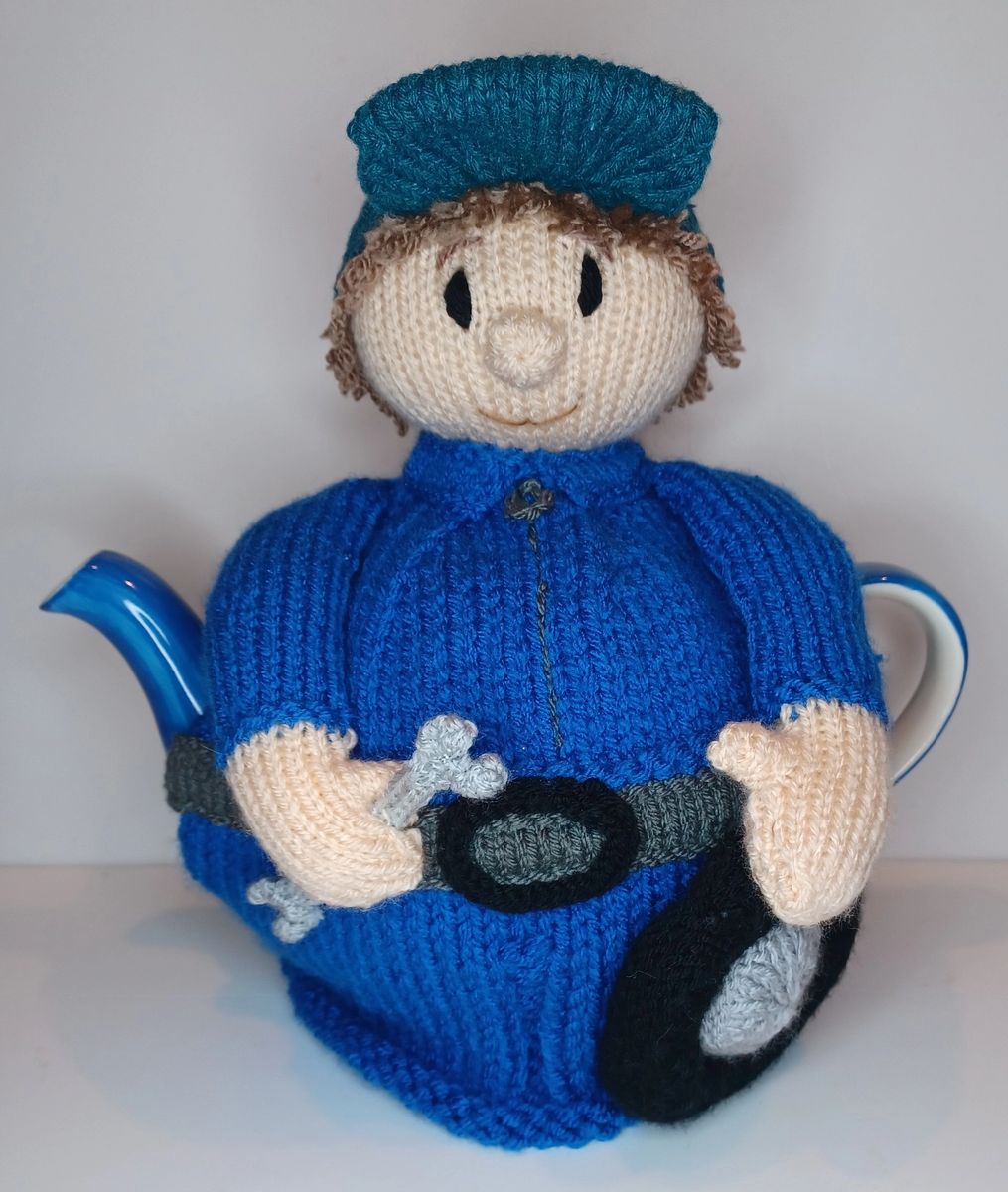 Mike the Mechanic Tea Cosy and 6 cup Tea pot