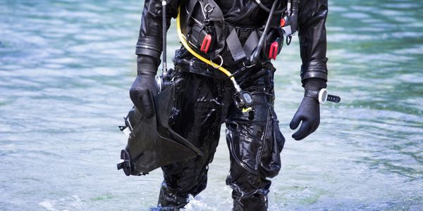 eCastle - Underwater Intrusion and Sabotage, Port Security, Harbor ...