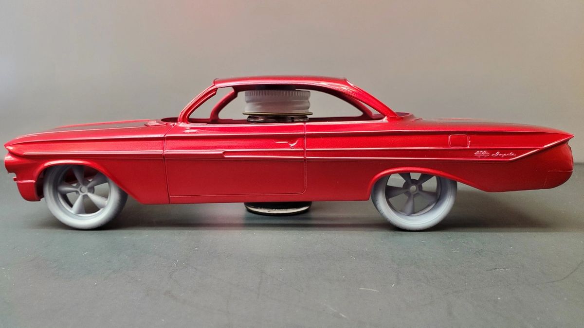 22x9/14 Torque Thrust Wheel set with standard and flat center caps