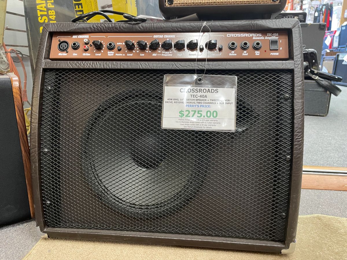 Crossroads Acoustic Guitar Amplifier