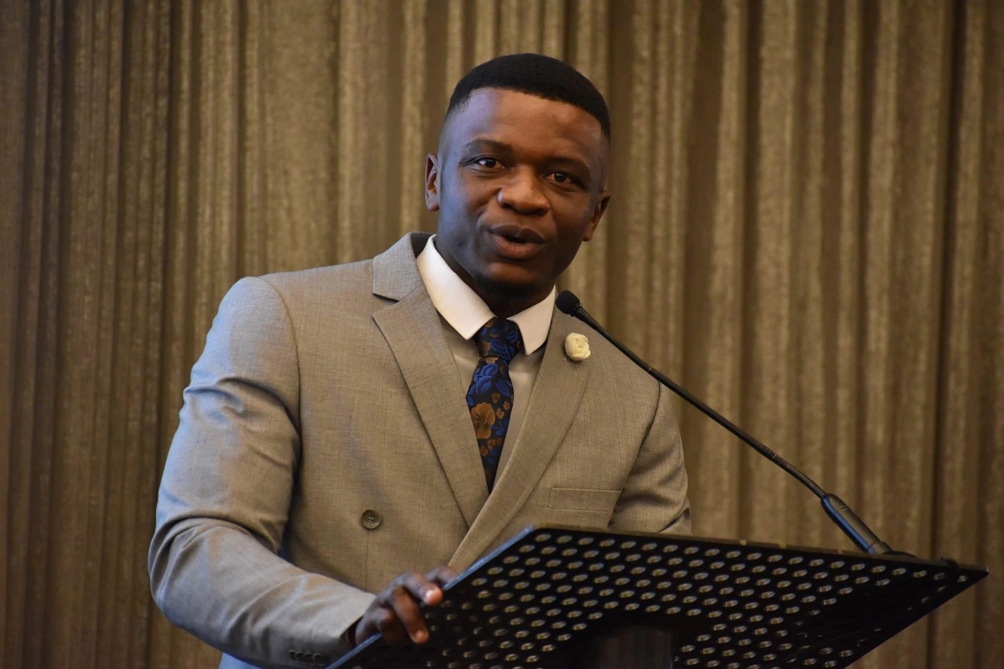 Ivyn Sambo: The Investor Chair