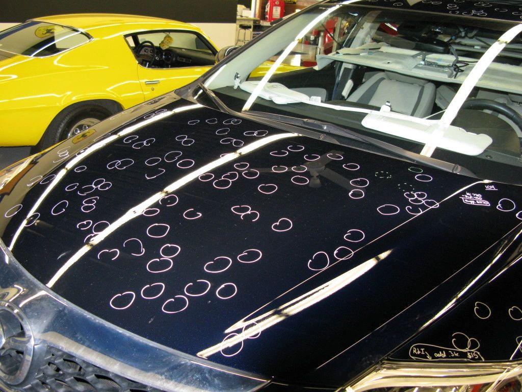 How Collision Centers Handle Hail Damage