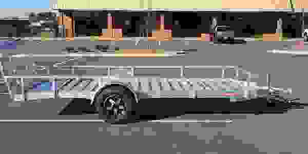 Cherokee-MFG.com - Aluminum Trailer Manufacturer, Custom Trailers