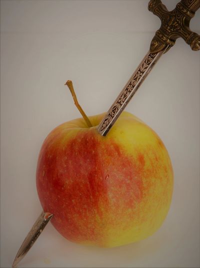 The Gladiator's Apple